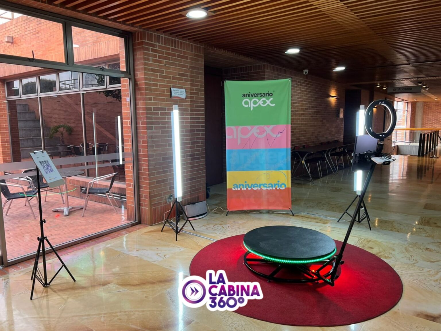 Fabricación y Venta de Cabina 360° Colombia y Latino America